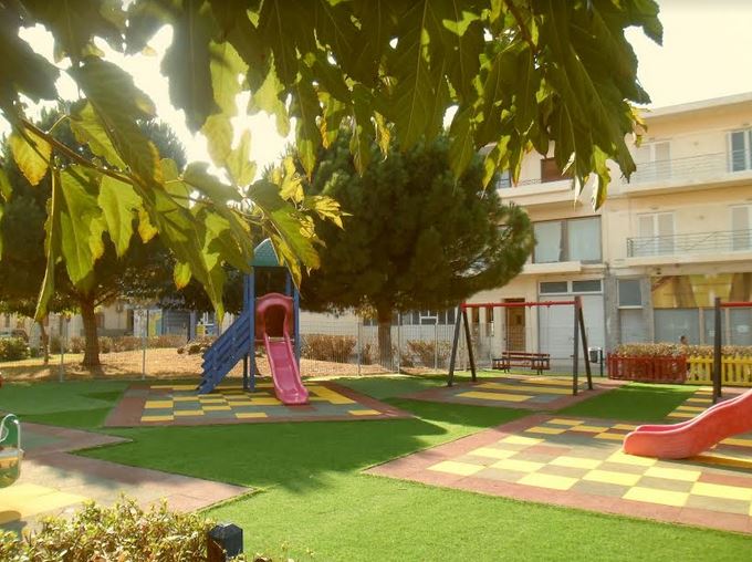 ΠΑΙΔΙΚΕΣ ΧΑΡΕΣ 2019 – ΑΝΑΚΑΤΑΣΚΕΥΗ ΣΤΗΝ ΠΛΑΤΕΙΑ ΕΛΕΥΘΕΡΙΑΣ – Koropi